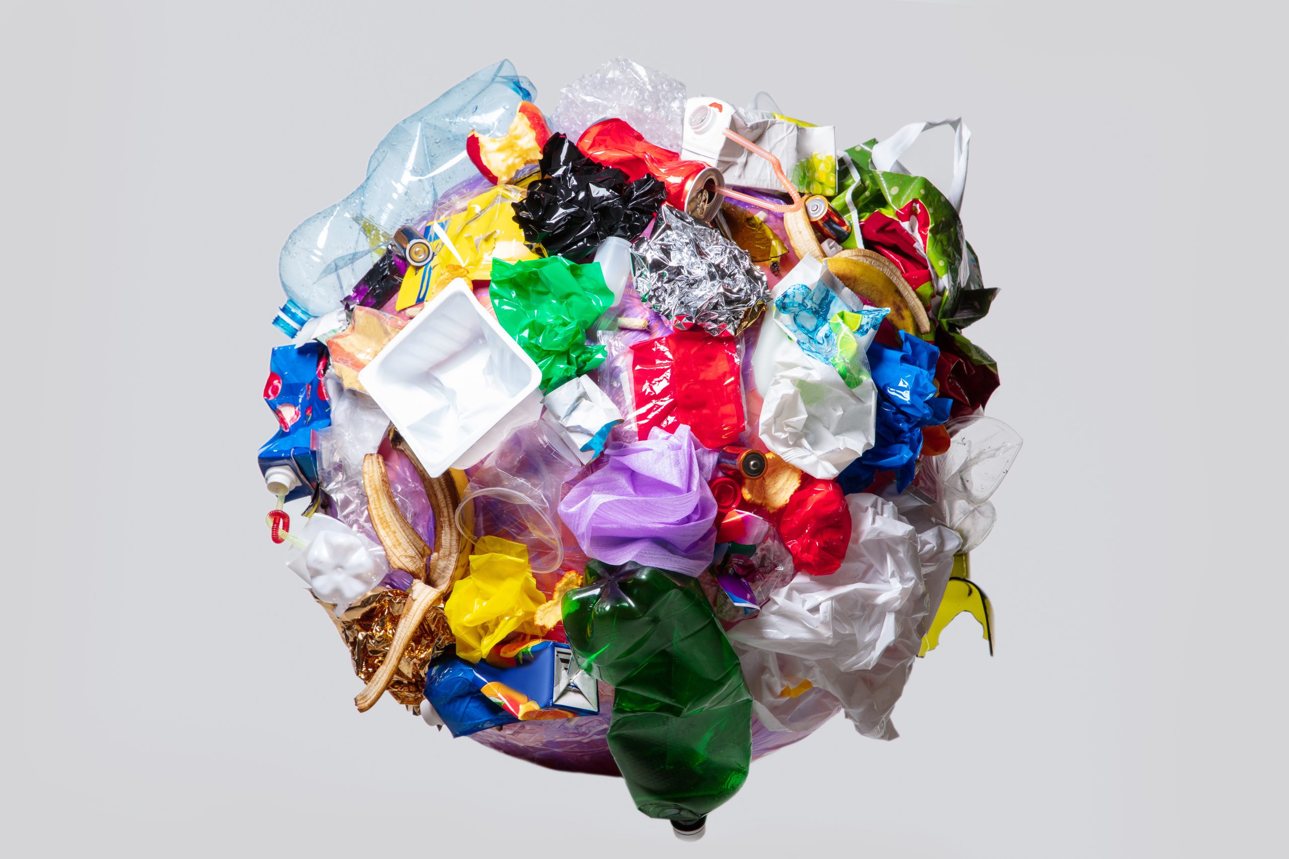 Plastic Free July: Um mês para repensar o uso do plástico - Sociedade ...